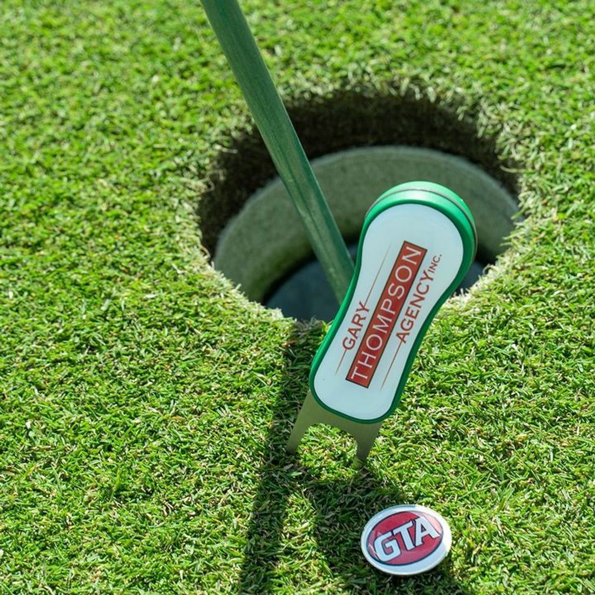 Make an extra-large impression at your n... - EMT