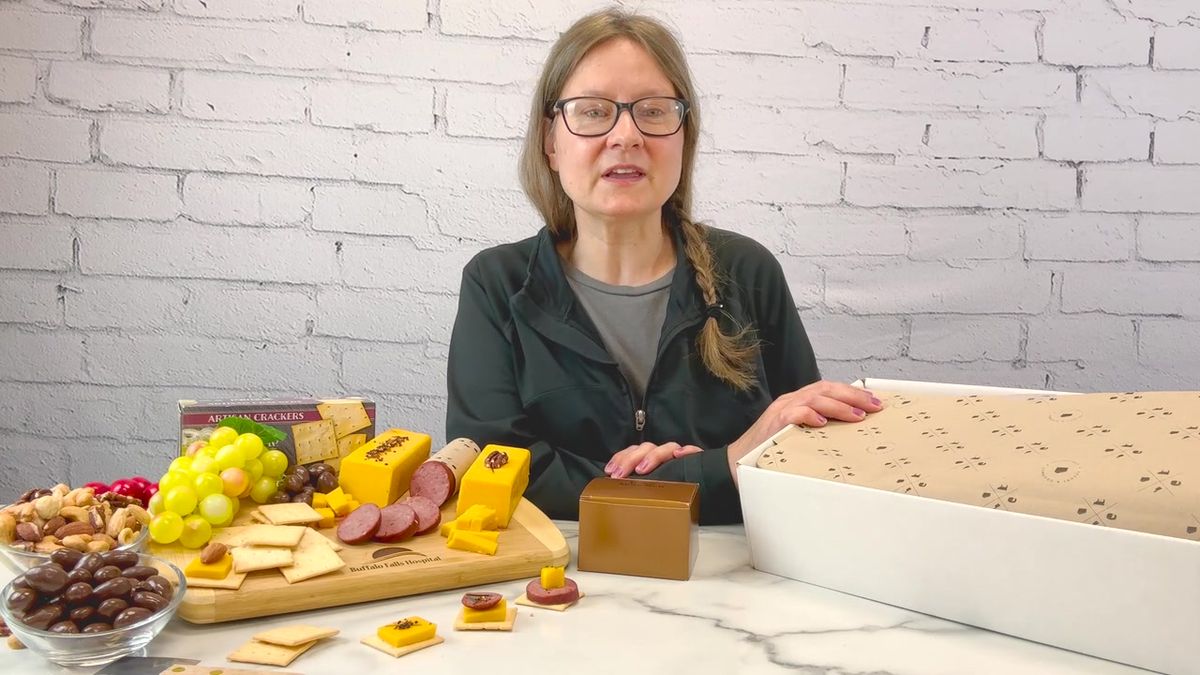 Looking for gifts that make a lasting im... - Maple Ridge Farms, Inc.