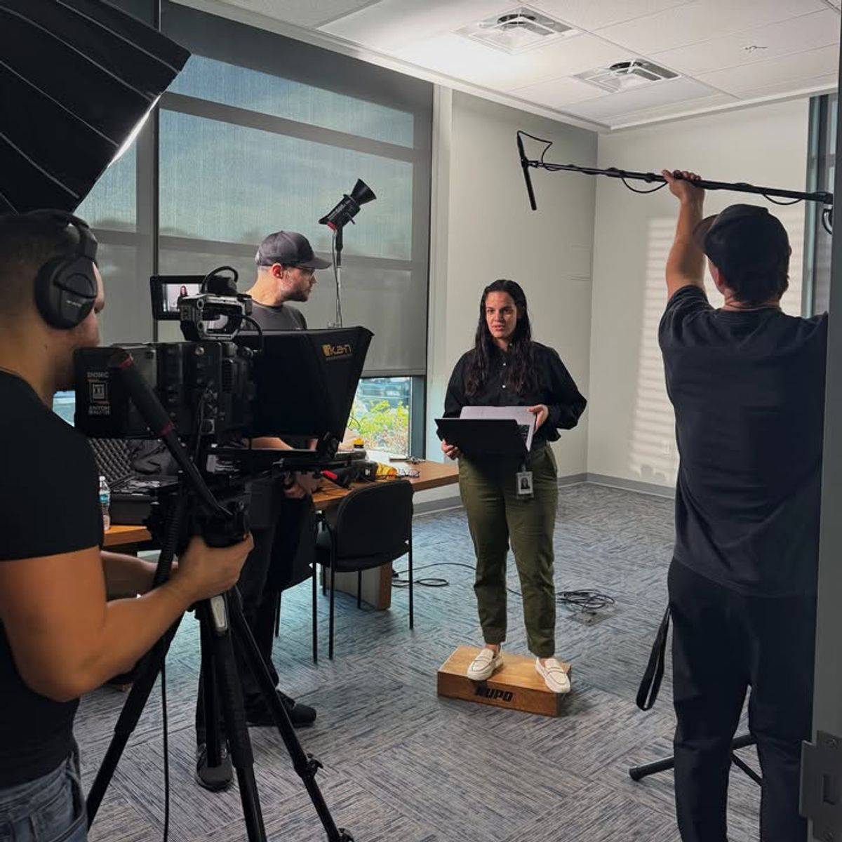 Yesterday, we had the talented team from... - GaryLine