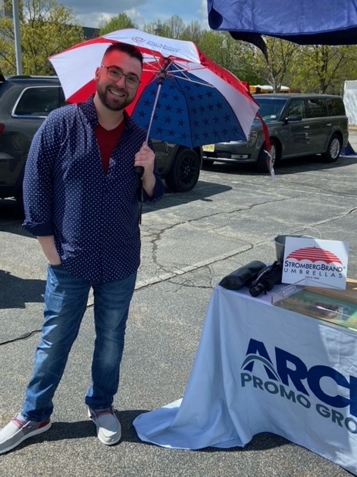 Drew Messina from Create-A-Card at the N... - StrombergBrand