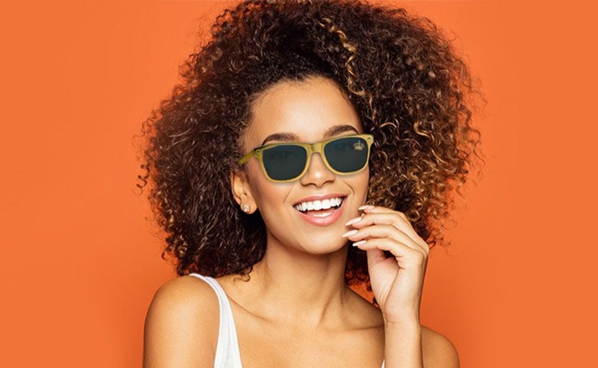 Slay the sun with sustainable shades ☀🌿... - Signet