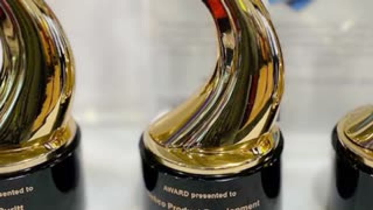 Our Debco team celebrated with industry ... - Debco | HPG